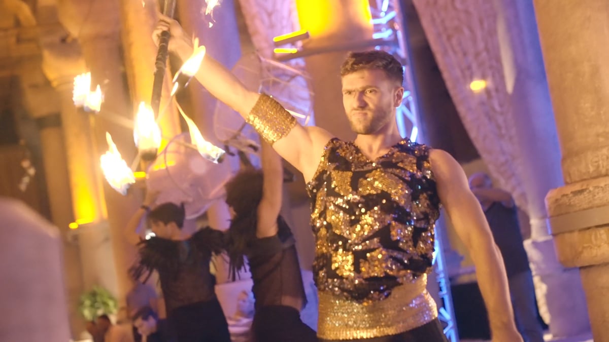 Madlads | Crazy Risk Takers