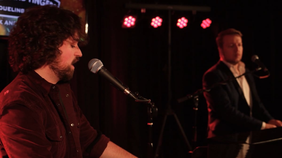 Maxwell Ward - Felix And Fingers Dueling Pianos on Vimeo