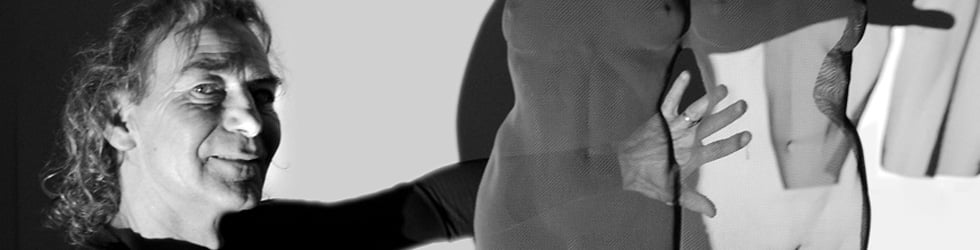 Artist David Begbie, Sculptor, UK Wire-Mesh Sculpture - figurative ...