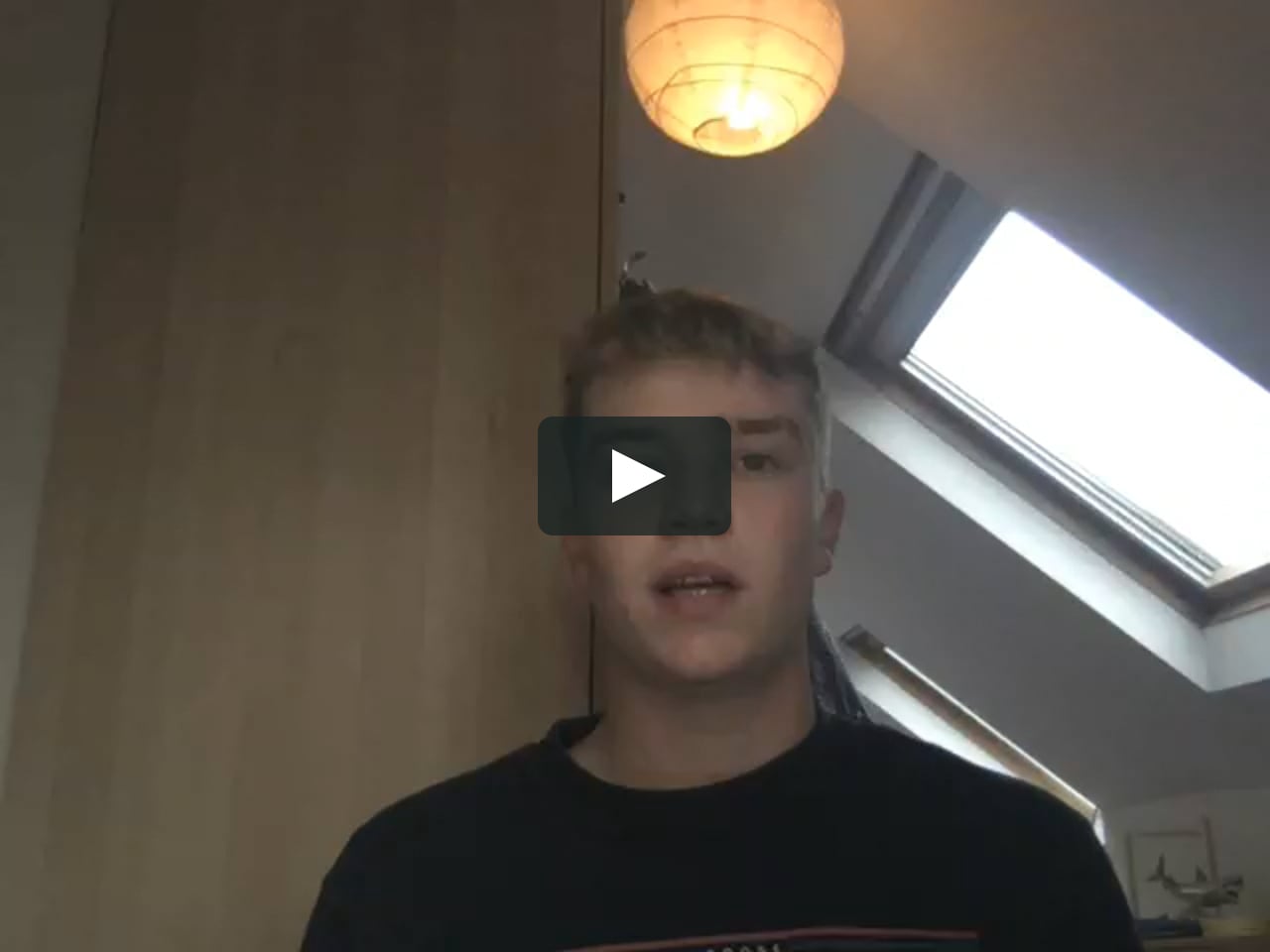 Hugo H. tutor video introduction on Preply on Vimeo