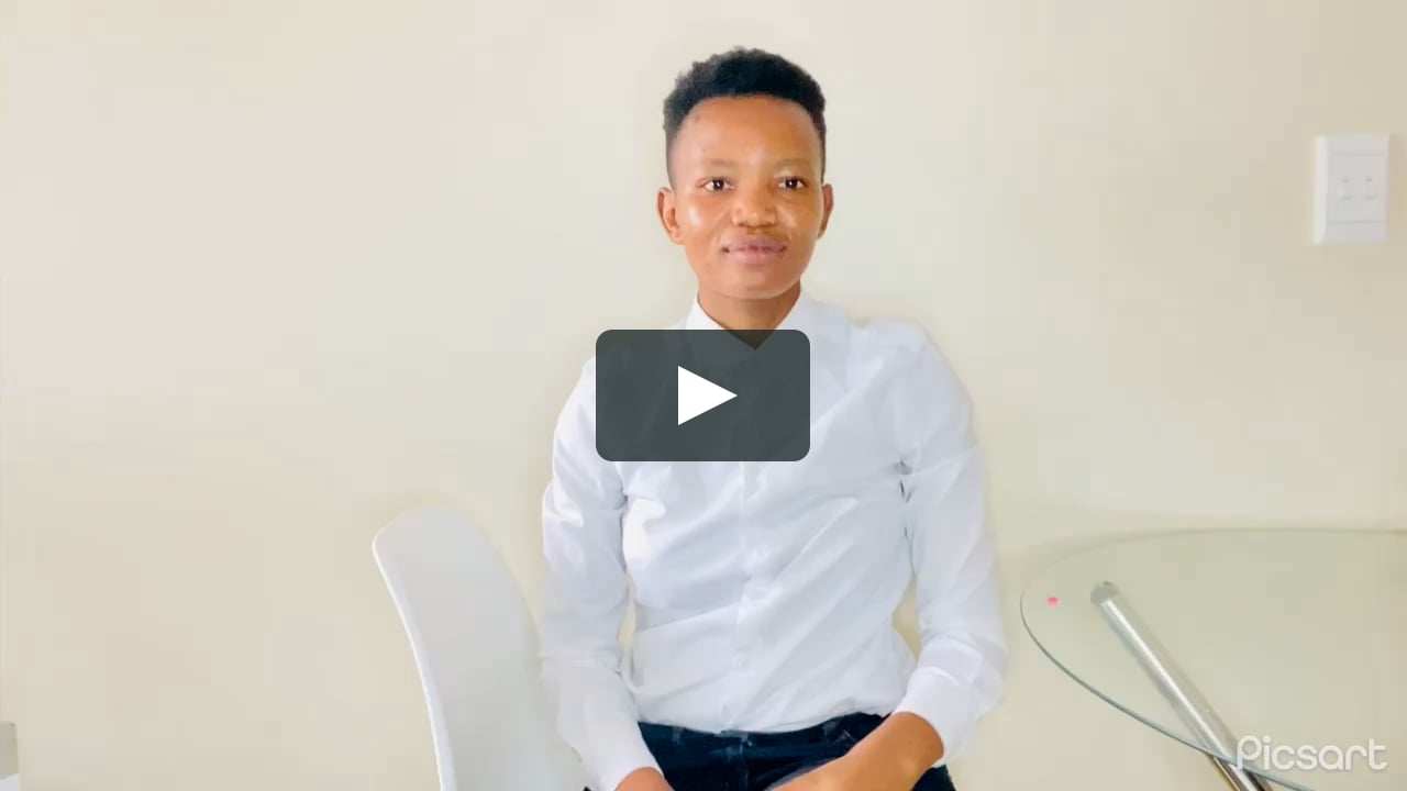 Shilela M. tutor video introduction on Preply on Vimeo