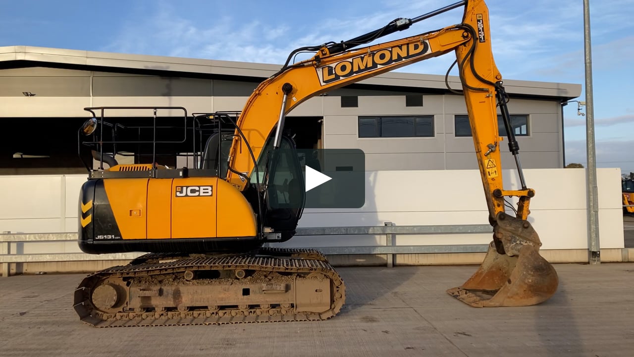 2016 JCB JS131 700mm Pads- Leeds December 21 on Vimeo