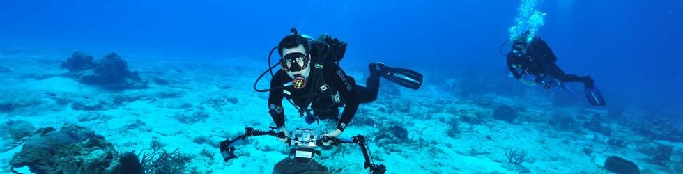 Scuba Diving on Vimeo