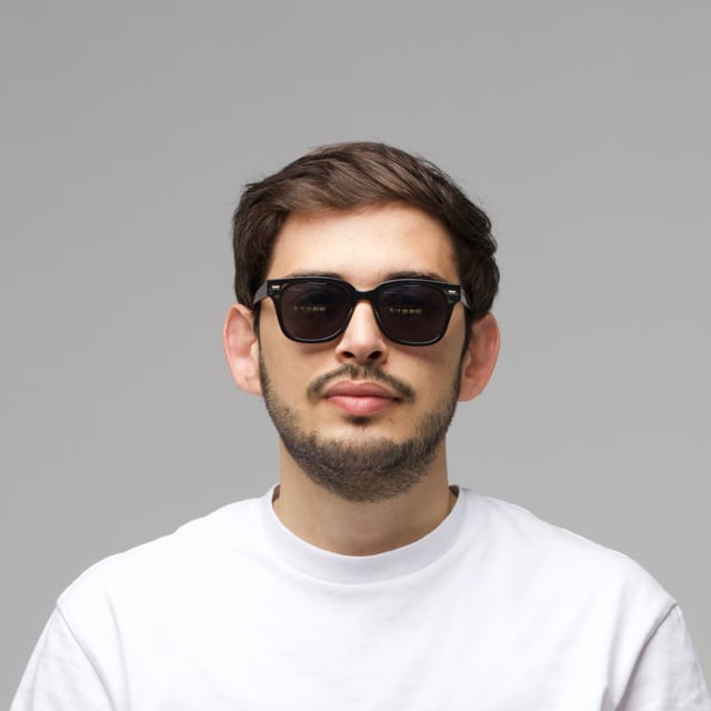 Rashad J. Akhmed - Graphic Designer & Video Editor