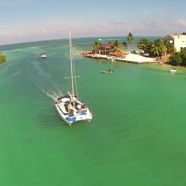 Catamaran Belize