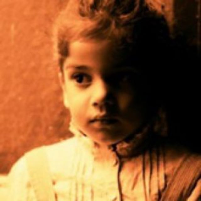 Sandira Calviac