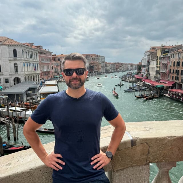 Roman Popov - Video Editor, Camera Operator & Producer