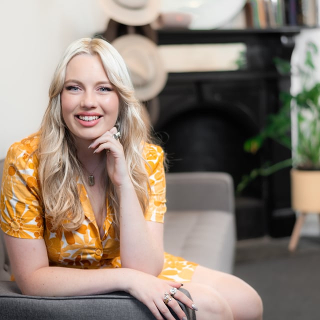 Jess Hunt - Actress, Actor & Voice Actor