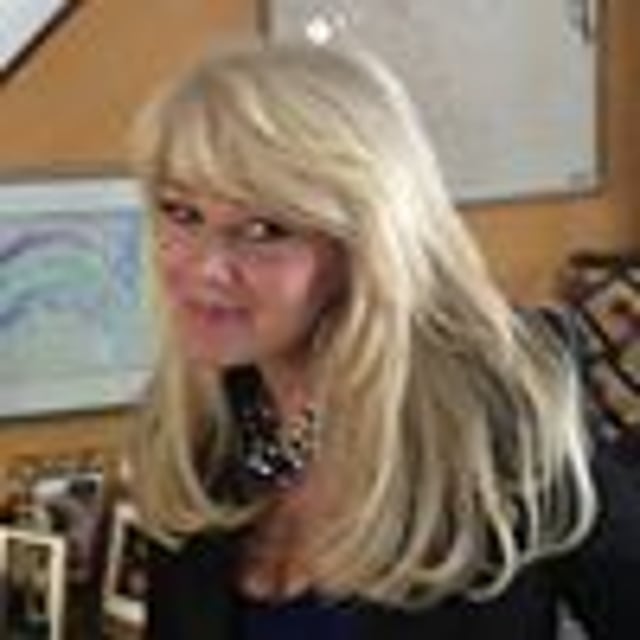 Laurie Crossman Ragosta