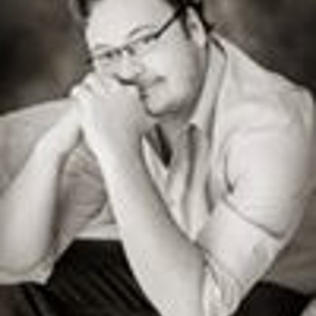 Brandon Powers: Photographer