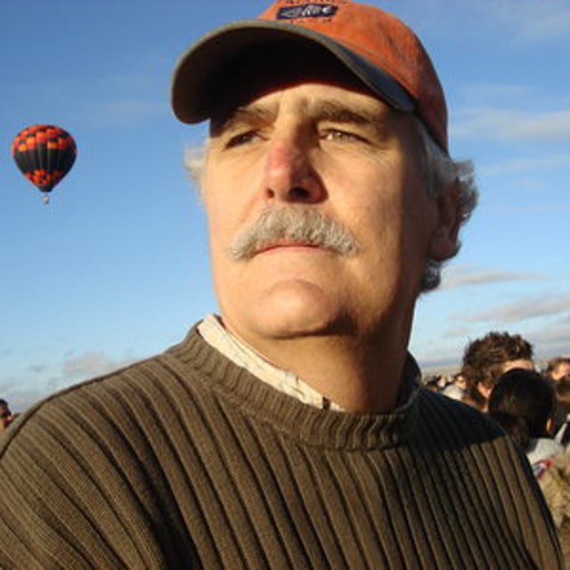 DeBee Communications