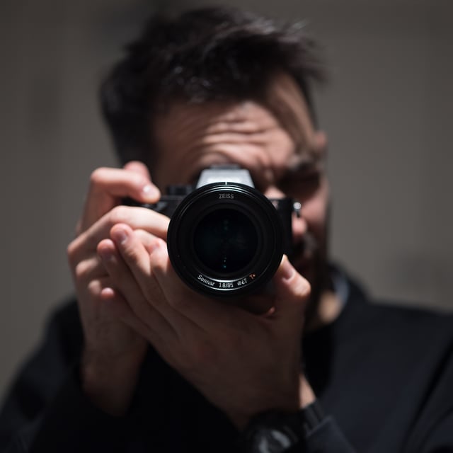 Daniel Henry - Music Video Director, Video Editor & Sound Editor