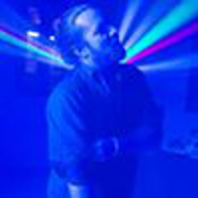 Thomas Guillou - Motion Designer, Art Director & Graphic Designer