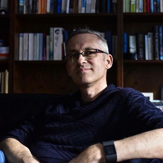 Simon Bennett