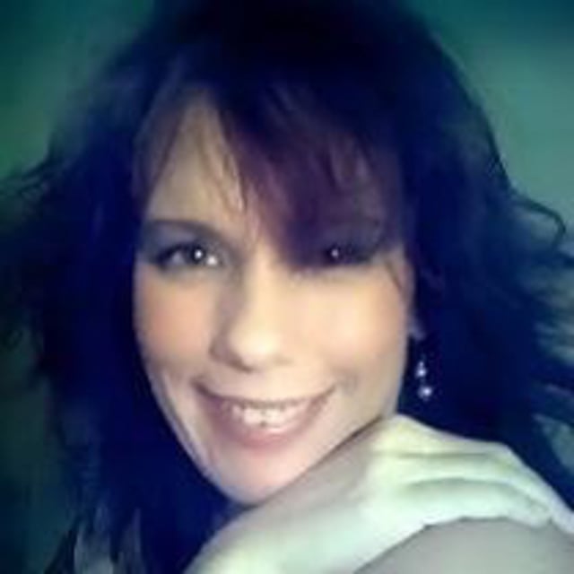 Robin Larue Nichols-Meshelle