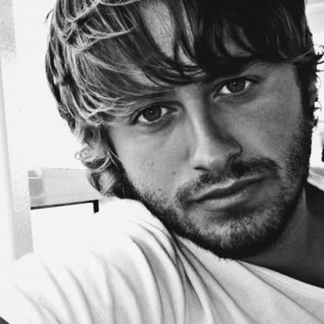 Alexandre OLLIER - Art Director, Motion Designer & 3D Animator