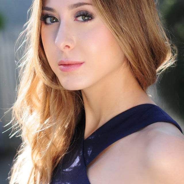 Elizabeth Small - Actress