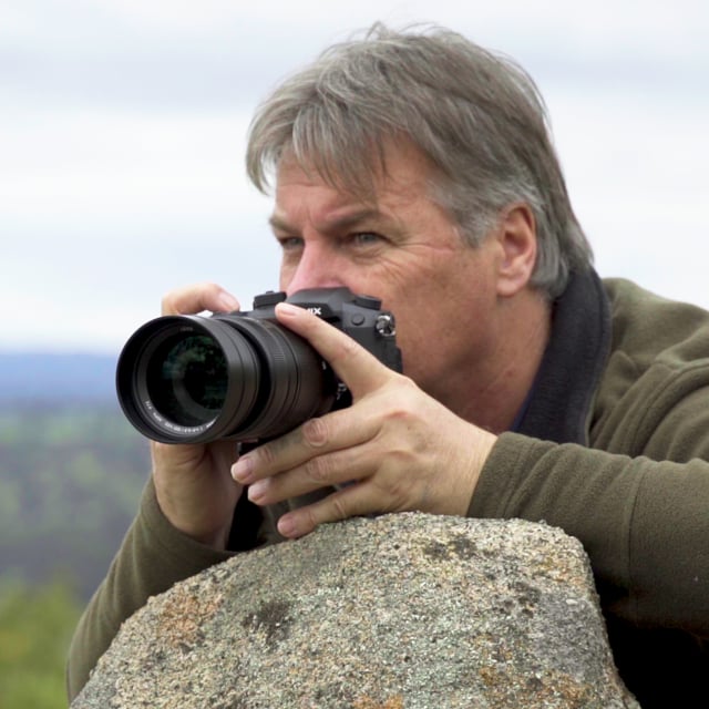 Filming Wildlife - Cameraman & Director of Photography (DP)