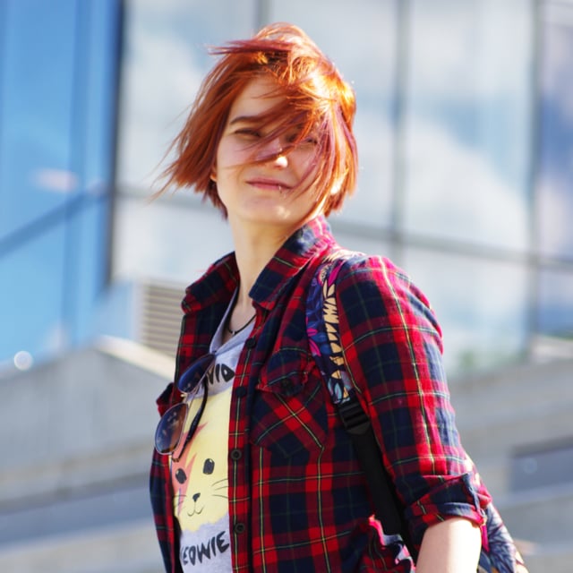 Natalie Nutz - Motion Designer, VFX Artist & 2D Animator