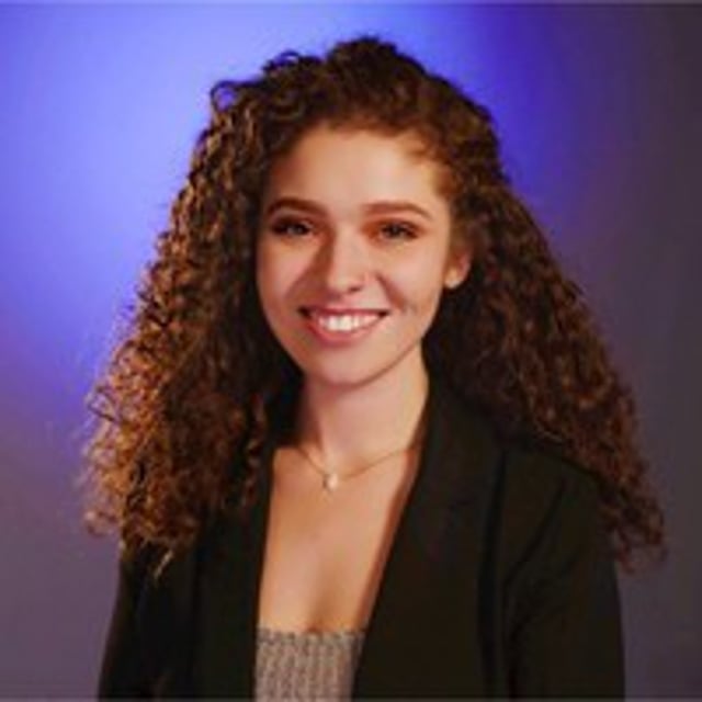 Rachel Passer - Director, Screenwriter & Video Producer