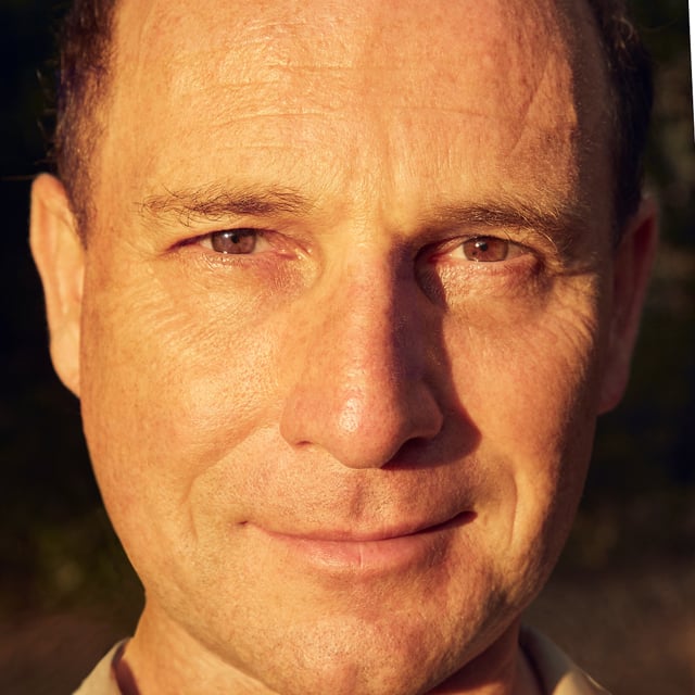 Robert Wilde - Director, Cinematographer & Screenwriter