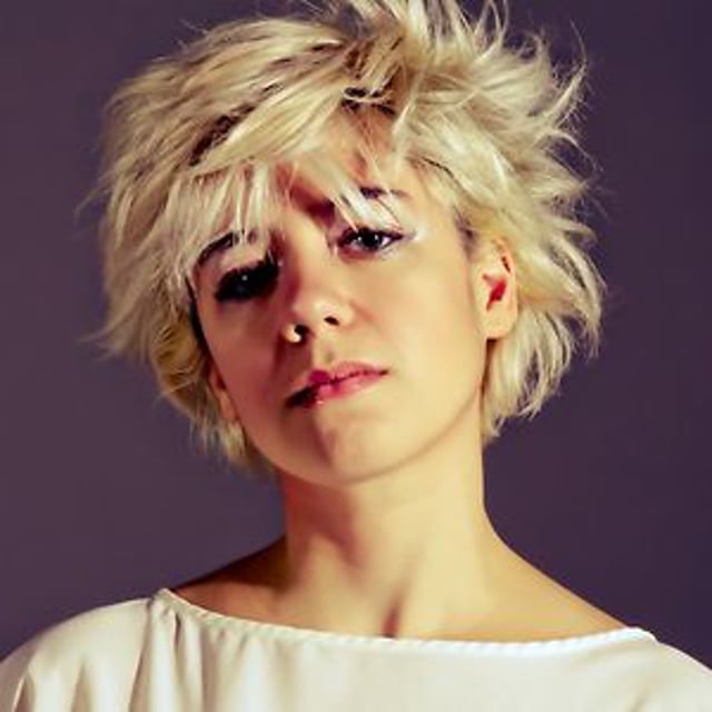 Lilly Wolf