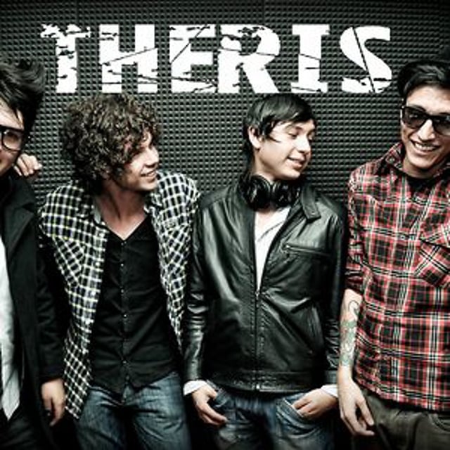 THERIS OFICIAL