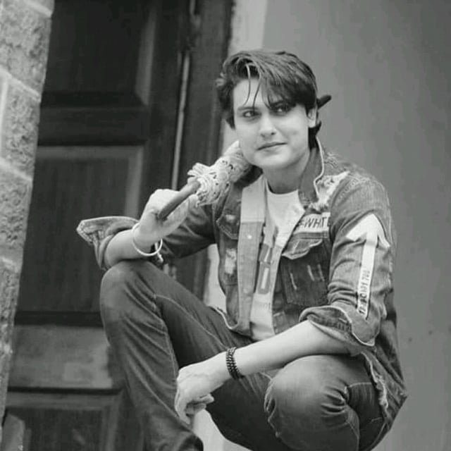 ISHAAN RAJ MR DRAGQUEEN