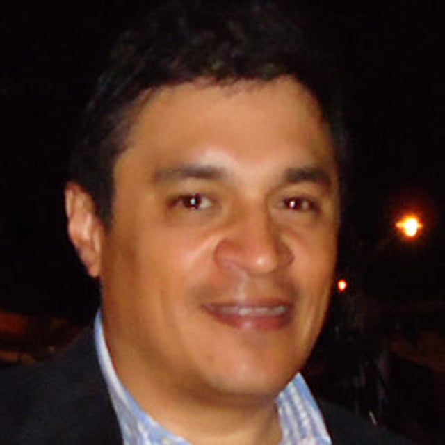 LUIS R LOPEZ - Motion Graphic Designer, 3D Animator & Graphic Designer