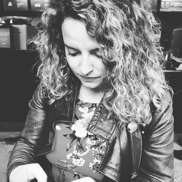 Mara Joly - Filmmaker, Screenwriter & Director