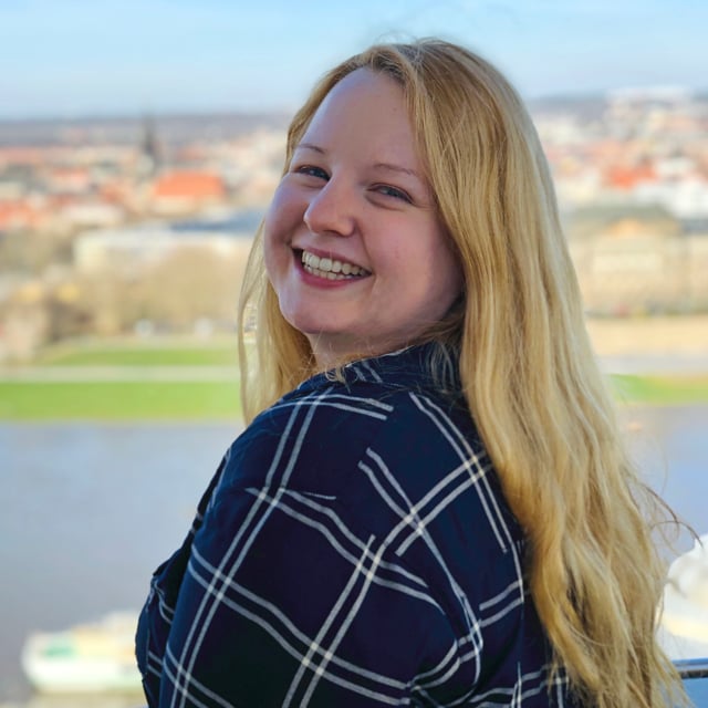 Danielle Ring - Video Editor, Filmmaker & Assistant Director