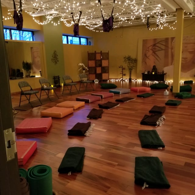 Spirit Rising Yoga Lisa Shumway