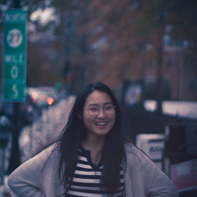 Victoria Chi - Graphic Designer