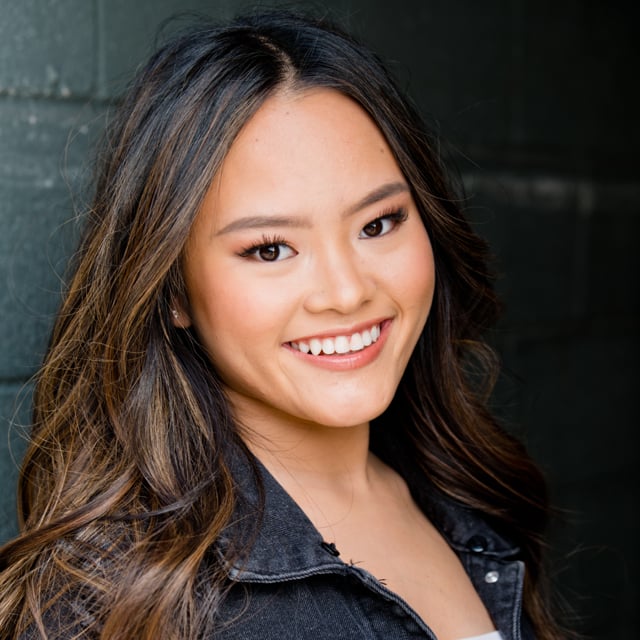 Shannon Mano - Actress