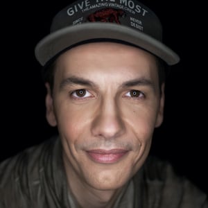 Un article à deux couleurs : ginkgo vert & érable rouge