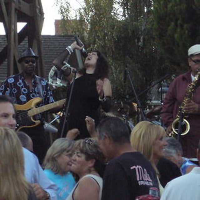 Laura Cozzi & Soul Machine