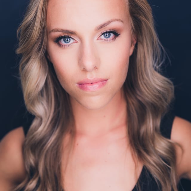 Caroline Anderson - Actor