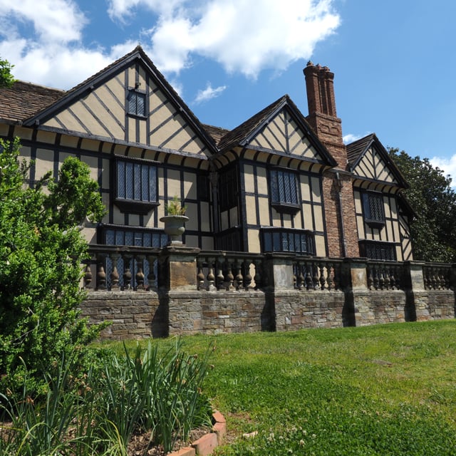 Agecroft Hall & Gardens