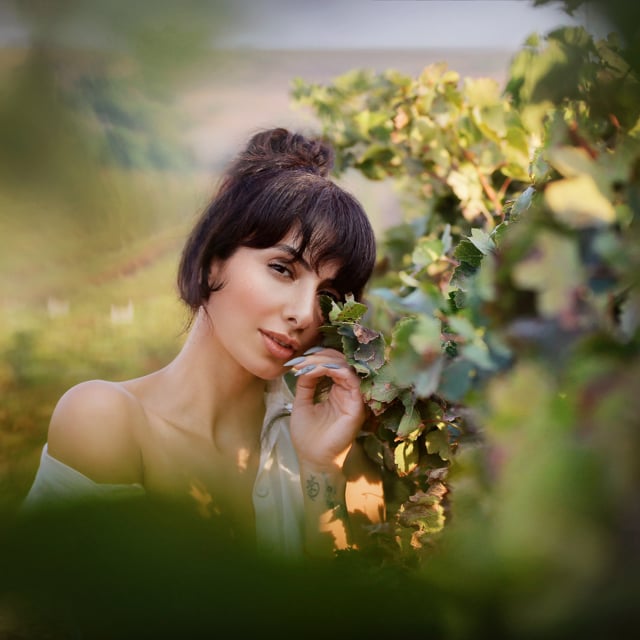 Manashirov Victoria - Artist, Author & Actress