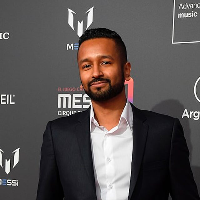 Mukhtar Omar Sharif Mukhtar - Creative Director & Choreographer
