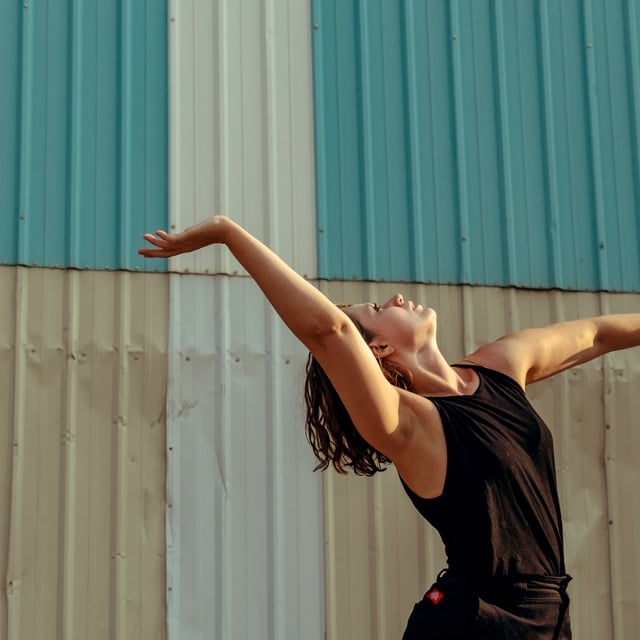 Halie Bahr - Choreographer & Dancer