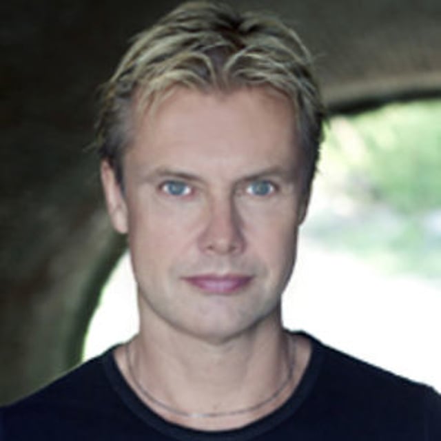 Alex Erikson - Choreographer & Director
