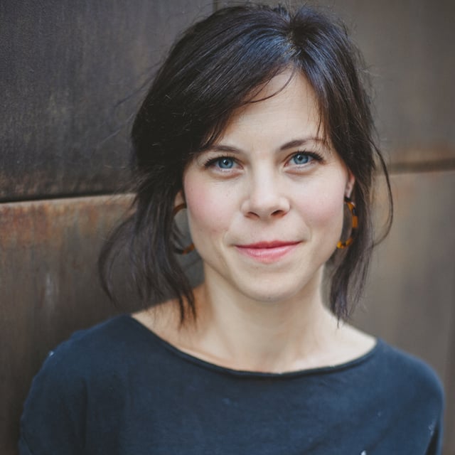 Laura McKendry - Artist