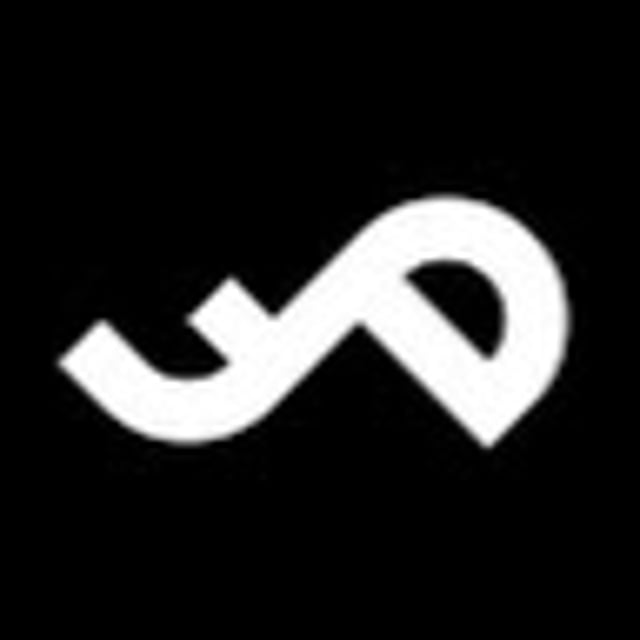 Erica Fierro - Graphic Designer & Motion Graphic Designer