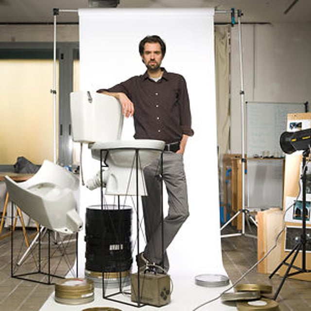 Studio Daniel Canogar