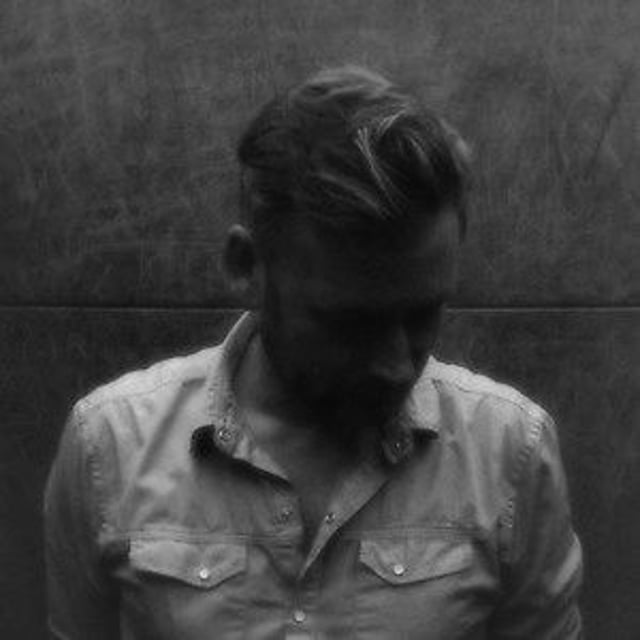 Simon D H Allix