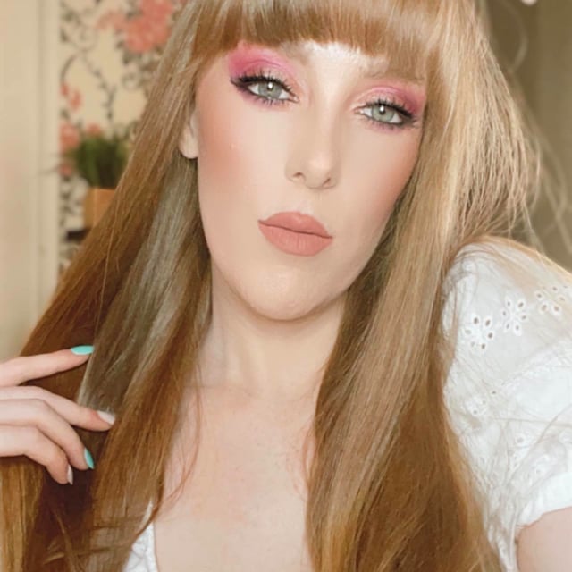 Kirsty McQueen - Interviewer, Makeup Artist & Artist