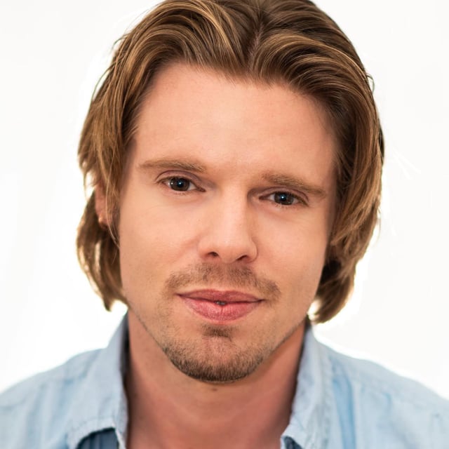 Alex Graff - Actor, Screenwriter & Film Director