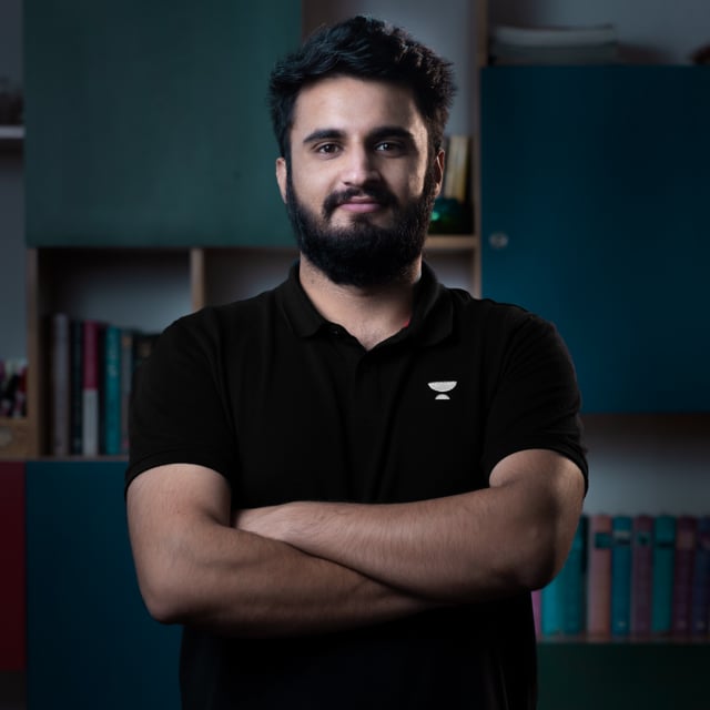 Harris Bhat - Cinematographer, Editor & Graphic Designer