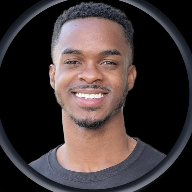 Reggie Davis - Music Video Director, Videographer & Wedding Photographer